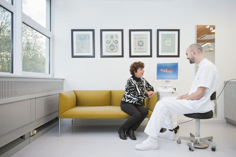 Behandeling onder narcose | Kliniek voor Parodontologie Amsterdam (KVPA)